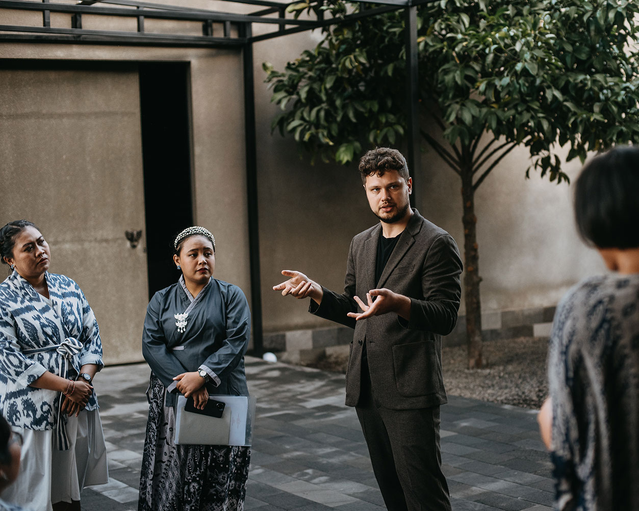 Indulge In A Breathtaking Feast For The Senses At Gajah Putih, Ubud ...