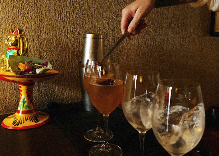 Cocktails And Conversation - The Most Intimate Bali Bars - Bali travel ...